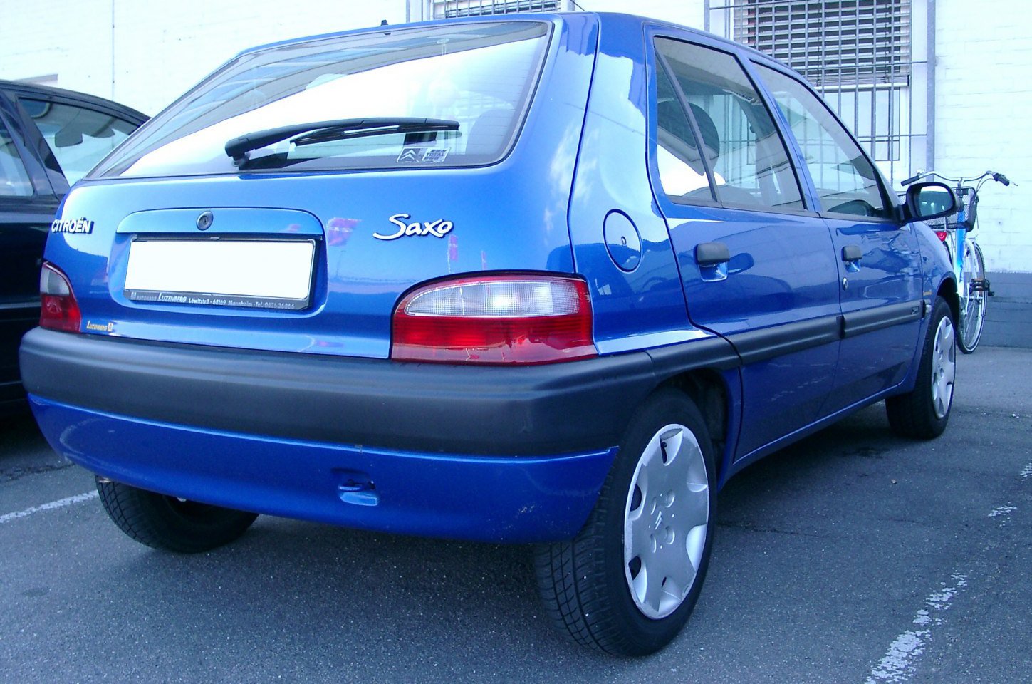 Citroen Saxo technical specifications and fuel economy